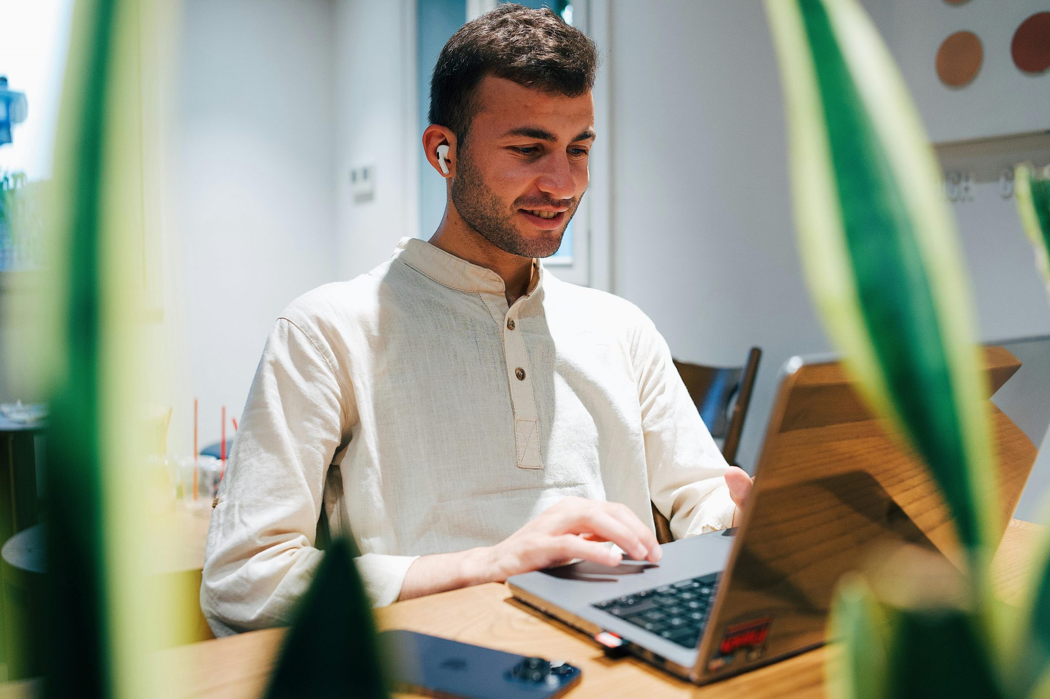 Insubordination at Work: Examples & How to Address It - Pixel Interview